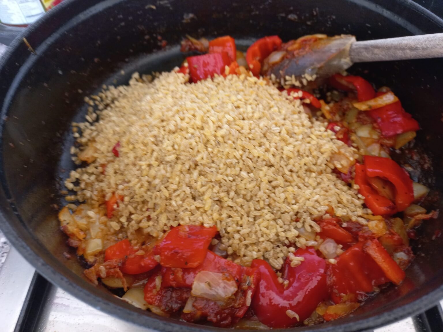 Turkse Kip met Bulgur, Tavuk Kapama - Lekker Turks Eten