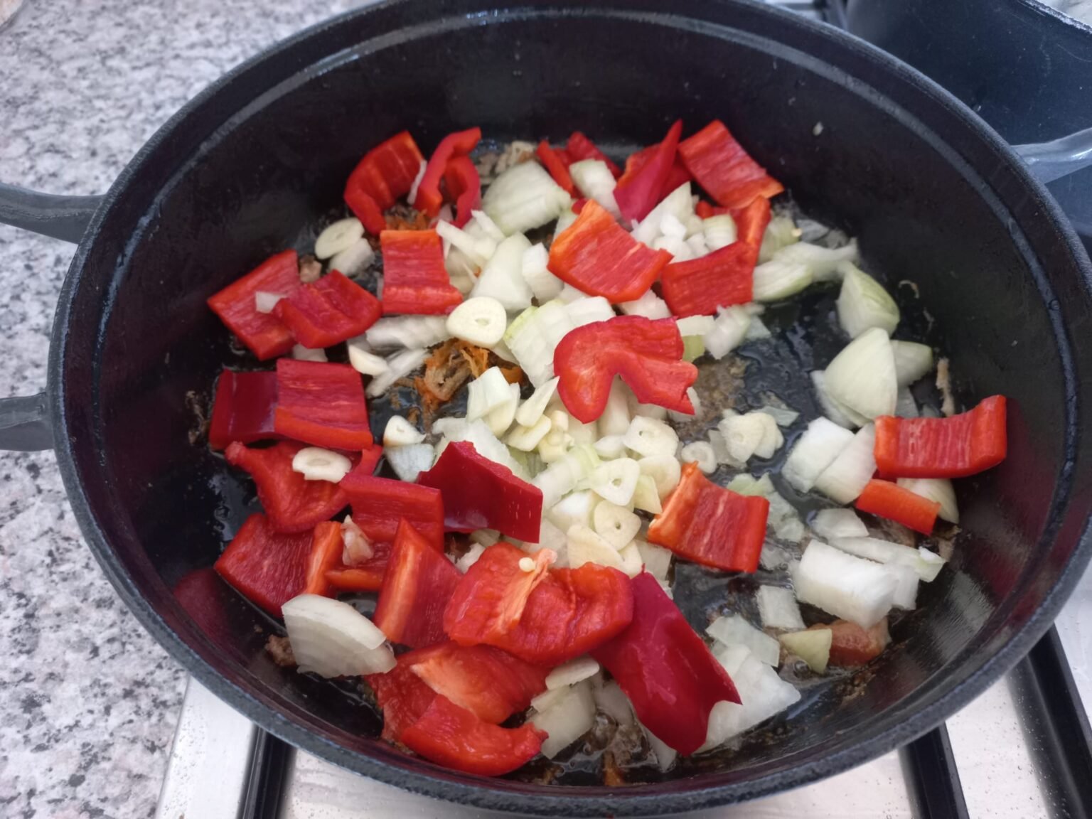 Turkse Kip met Bulgur, Tavuk Kapama - Lekker Turks Eten