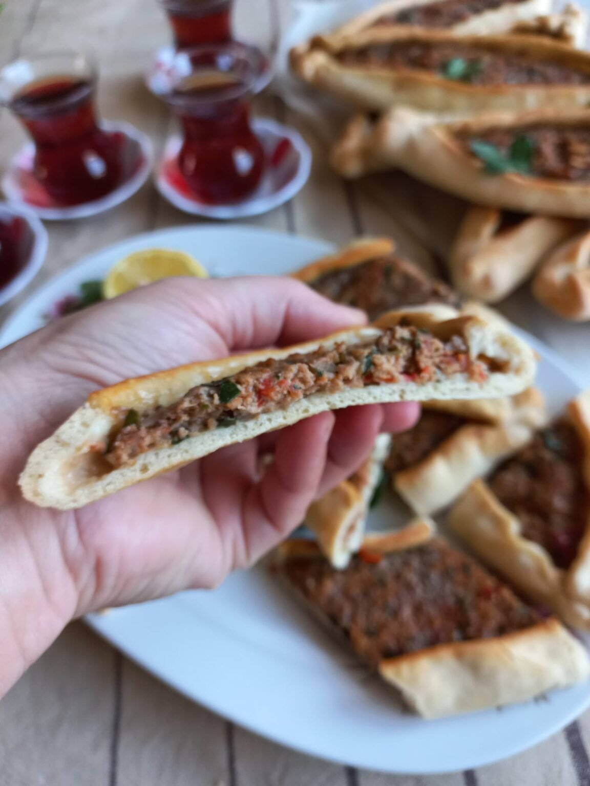 Authentieke Turkse Pide; Proef de Traditie - Lekker Turks Eten