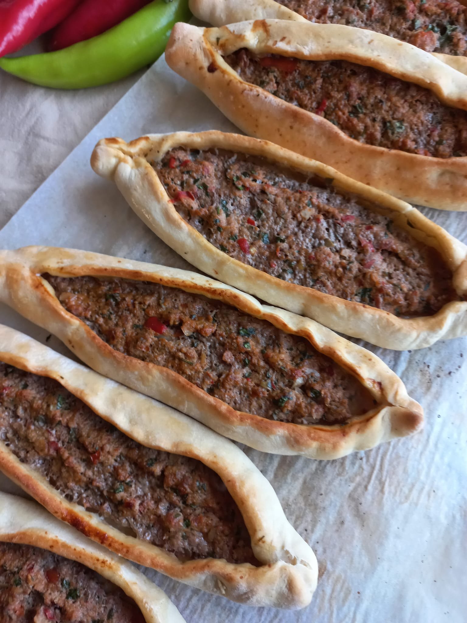 Authentieke Turkse Pide; Proef de Traditie - Lekker Turks Eten