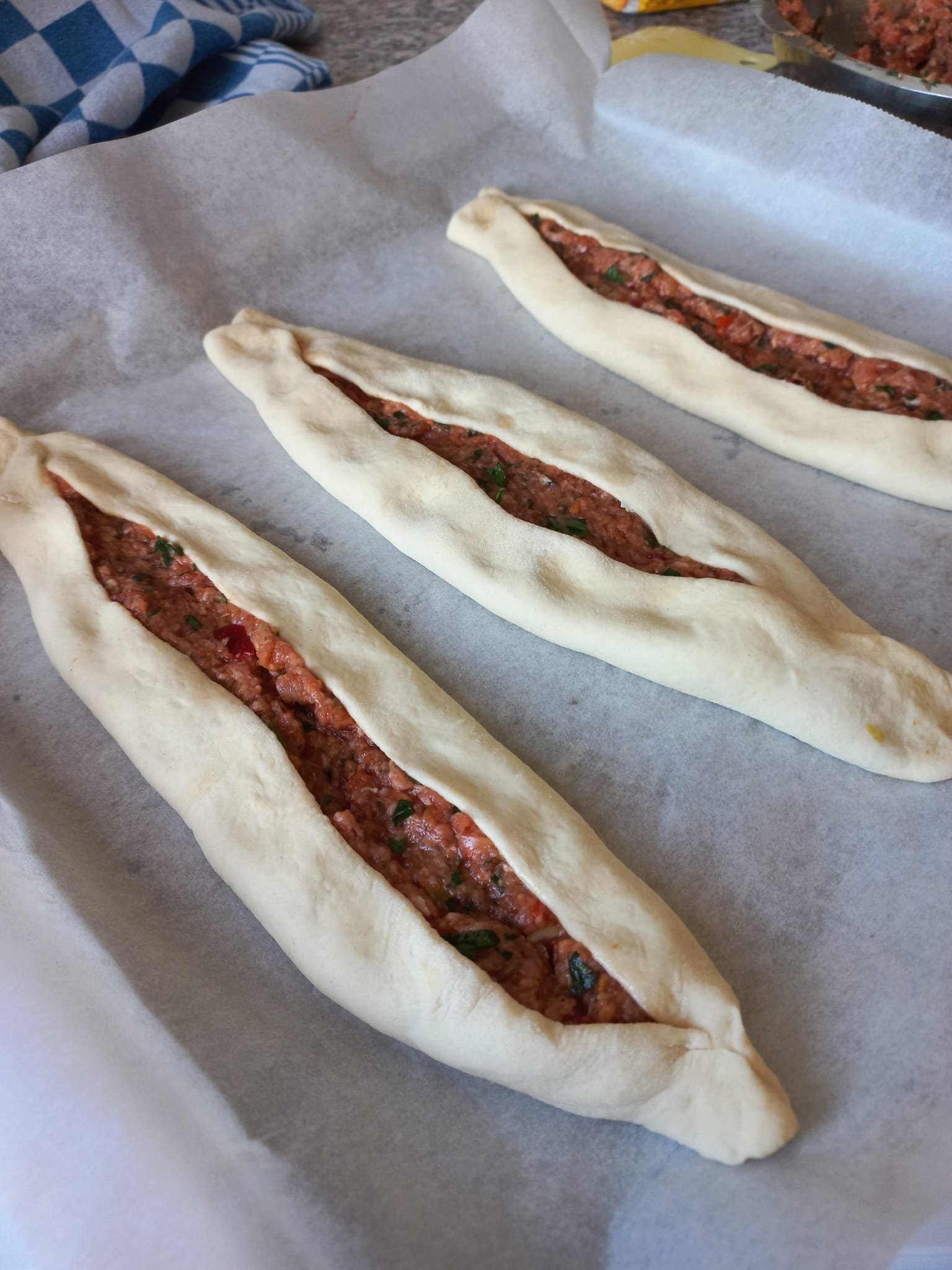 Authentieke Turkse Pide; Proef de Traditie - Lekker Turks Eten